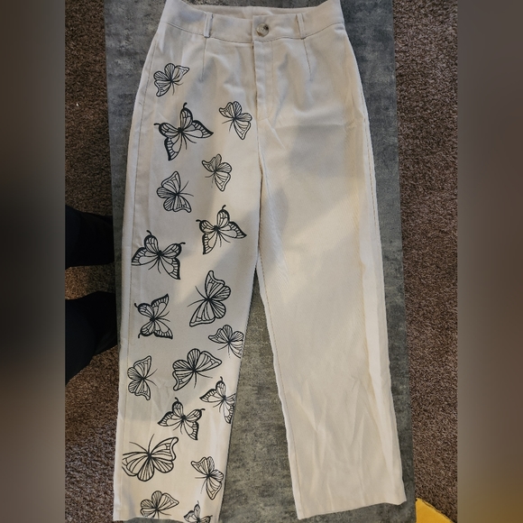 ROMWE | Pants & Jumpsuits | Romwe Button Up Pants With Butterfly Design ...